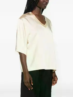 CARLA G. V-neck Blouse