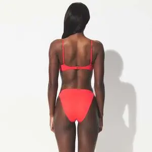 SKIMS Iconic Swim Underwire Bikini Top - Carmine