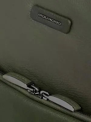 PIQUADRO Expandable Grained Texture Backpack