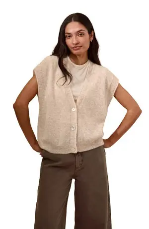 CELTIC & CO. Baby Alpaca-merino Blend V-neck Cardigan With Grown-on Sleeves