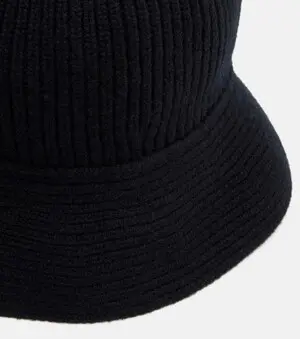 Nour Hammour Cashmere And Wool Beanie Hat - Black