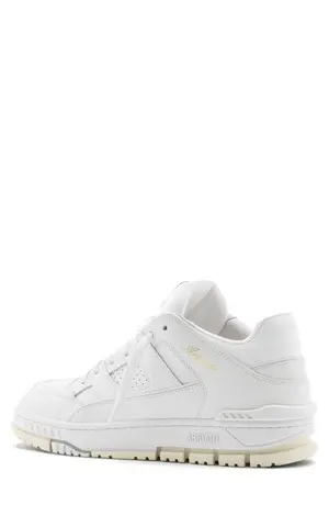 Axel Arigato Area Lo Sneaker - White/beige
