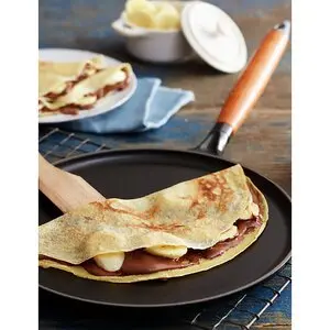 STAUB Round Cast-iron Pancake Pan With Wooden Handle