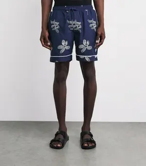 CHE Embroidered Floral Shorts