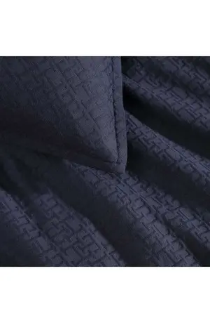 Tommy Hilfiger Monogram Matelassé Comforter & Pillow Shams Set - Navy