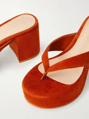 GIANVITO ROSSI Suede Platform Thong Sandals - Red
