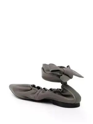 UMA WANG Bow Detail Pumps