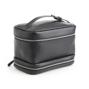 ROYCE NEW YORK Large Cosmetic Train Case - Black