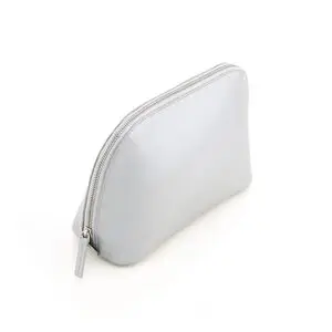 ROYCE NEW YORK ROYCE New York Large Leather Cosmetic And Travel Bag Silver