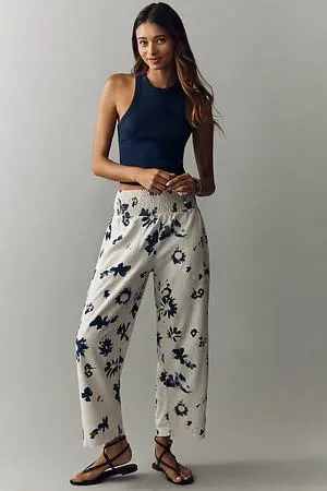 PILCRO Reese Smocked Pull-on Barrel-leg Pants - Ivory Pattern