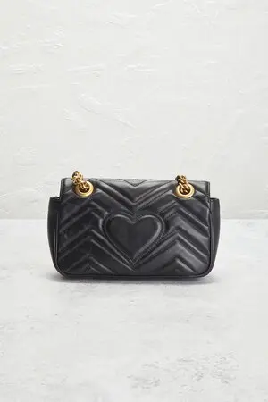 Gucci Gg Marmont Shoulder Bag - Black