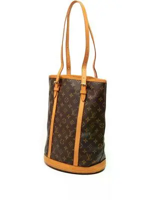 LOUIS VUITTON Monogram Gm Bucket Bag