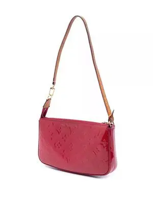 LOUIS VUITTON Monogram Vernis Pochette Accessoires Shoulder Bag - Red