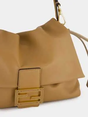 Fendi Mamma Baguette Medium Bag In Nappa Leather - Beige
