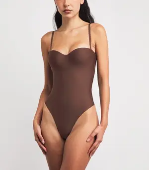 SKIMS Moulded Underwire Bodysuit - Brown