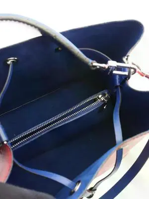 LOUIS VUITTON Epi Neonoe Mm Bucket Bag