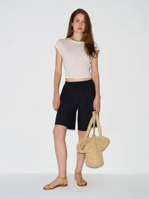 REFORMATION Sandy Short - Black