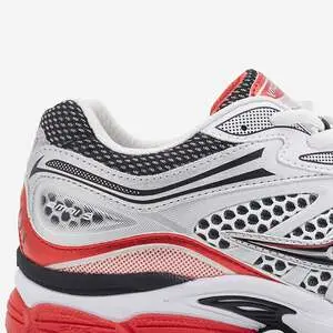 Saucony Progrid Omni 9 Sneakers - Red