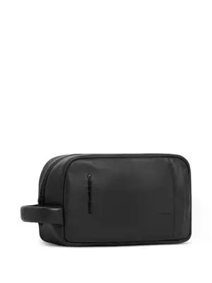 PIQUADRO Grained Leather Toiletry Bag