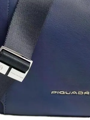 PIQUADRO Leather Panelled Shoulder Bag