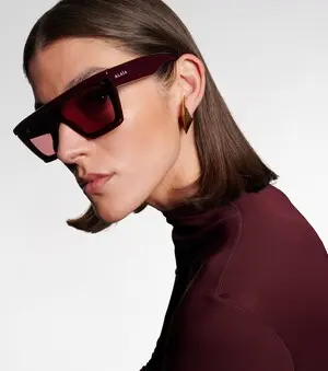 Alaïa Lettering Logo Flat-top Sunglasses - Red