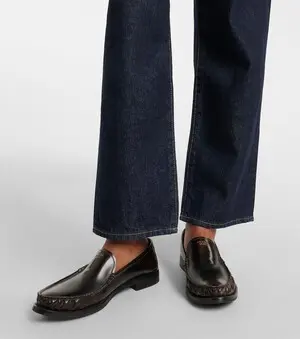 FRAME The Hang Straight Jeans