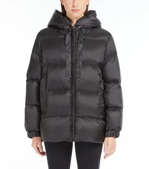 Max Mara Quilted Down Puffer Jacket - Navy