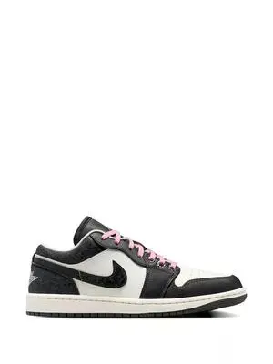 JORDAN Air 1 Low Se Sneakers - Neutrals