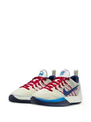 Nike Sabrina 3 Sneakers - Neutrals