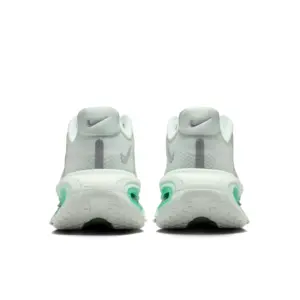 Nike Vomero Premium Road Running Sneakers - Green