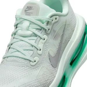 Nike Vomero Premium Road Running Sneakers - Green