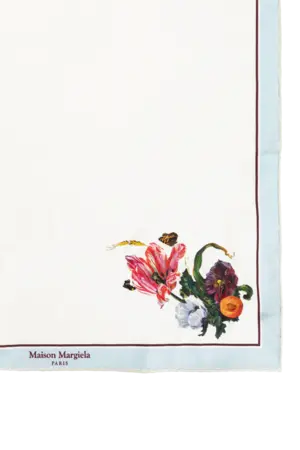 MAISON MARGIELA Silk Scarf With Floral Motif - Cream