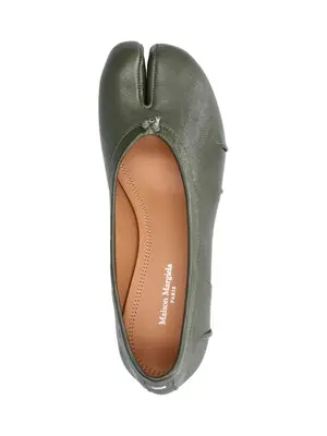 MAISON MARGIELA Tabi Ballet Flats In Sheep Leather - Green