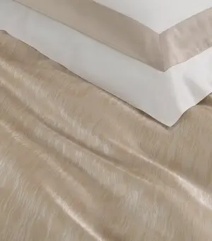 Frette Silk Luxury Sway King Duvet Cover - Beige