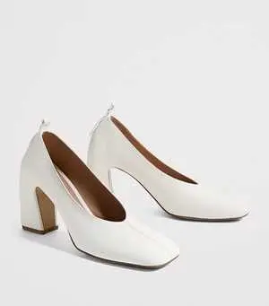 Bottega Veneta Calfskin Loop-detail Pumps - White