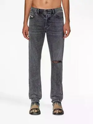 DIESEL® 1995 D-sark 09g81 Straight-leg Jeans