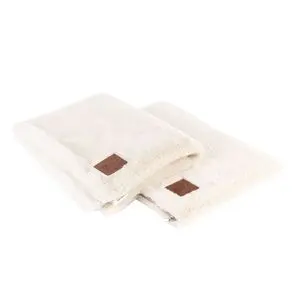 FLUFF & BOOTS Faux Fur Cat Pad And Blanket Set - White