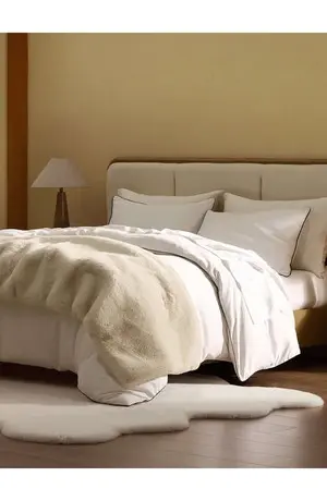 SUNDAY CITIZEN Faux Fur Bed Runner