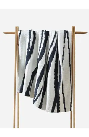 SUNDAY CITIZEN Woodland Throw