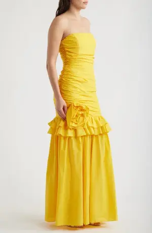Black Halo Solea Floral Appliqué Strapless Gown