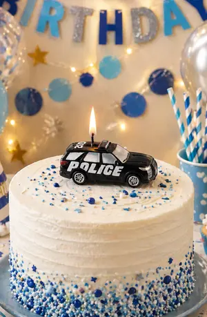 SOUTHLAKE GIFTS Police Car Candle