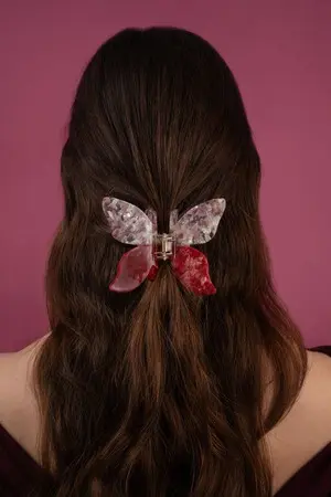 MLE Butterfly Claw Clip