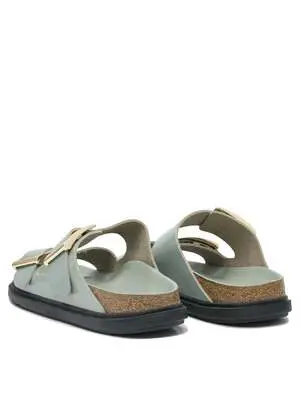 BIRKENSTOCK Arizona Droplet Buckle Low Sandals - Green