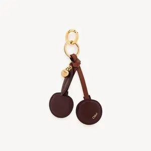 Chloé Symbols Cherry Bag Charm In Grained Leather - Grenat