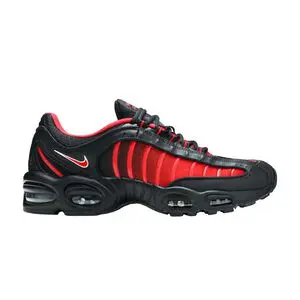 Nike Max Tailwind 4 Athletic Sneakers - Red