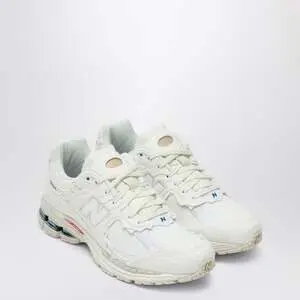 NEW BALANCE 2002r Protection Pack Sneakers - White