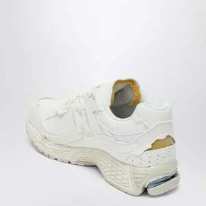 NEW BALANCE 2002r Protection Pack Sneakers - White