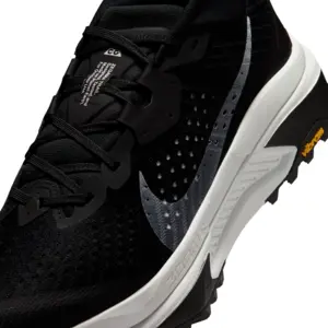 Nike Zegama Trail Running Shoes - Black