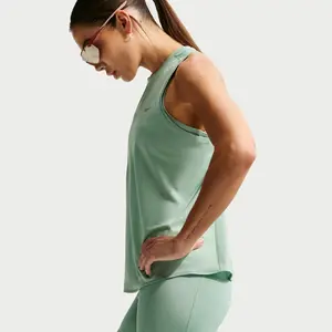Nike Swift High-waisted 4" Tight Running Shorts With Pockets