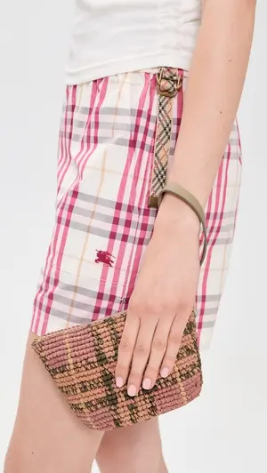 Burberry Margate Raffia Pouch - Pink